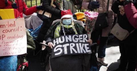 Home Care Aides Stage Hunger Strike, Demanding Ban on 24-Hour Shifts